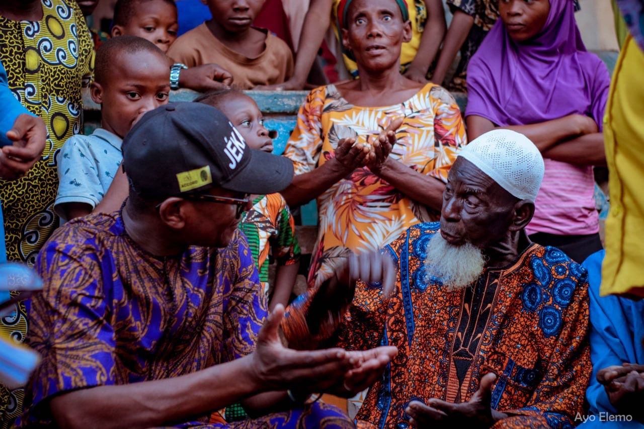 PHOTOS: Constituents laud Kola-Daisi for Oranyan bridge construction ...
